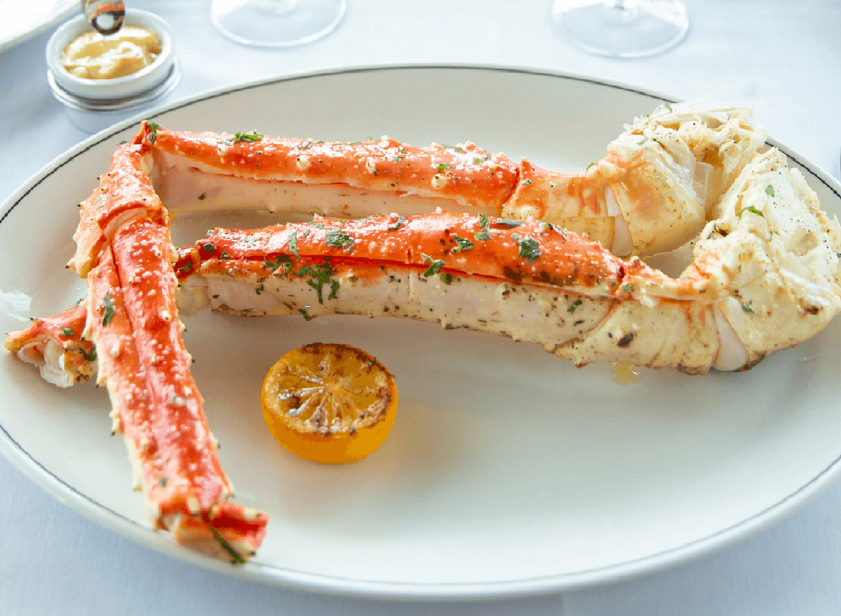 7 Restaurant Chains With the Best Crab Legs