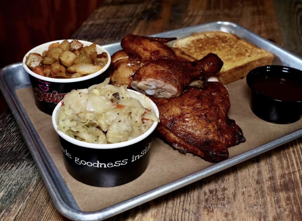 5 Chain Restaurants With the Best BBQ Chicken, According to Chefs