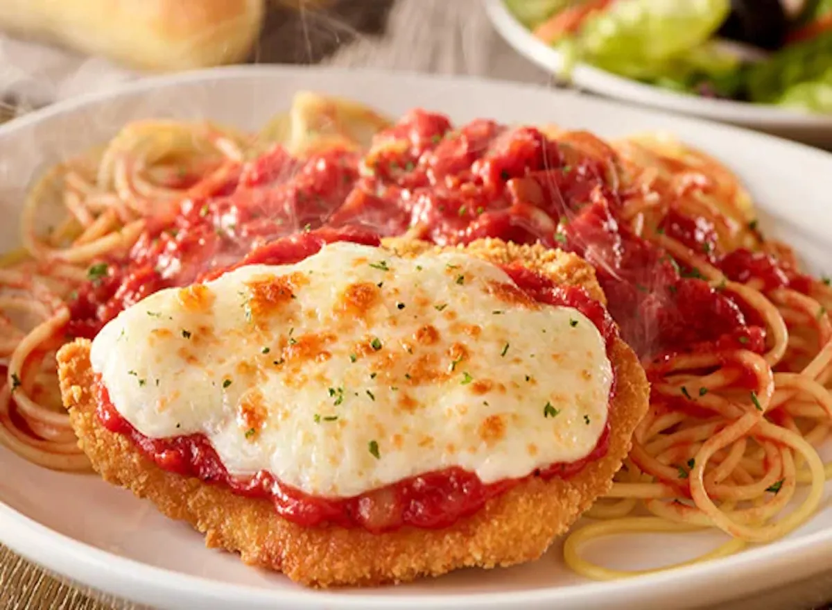 5 Italian Chains With the Best Chicken Parm According to Diners