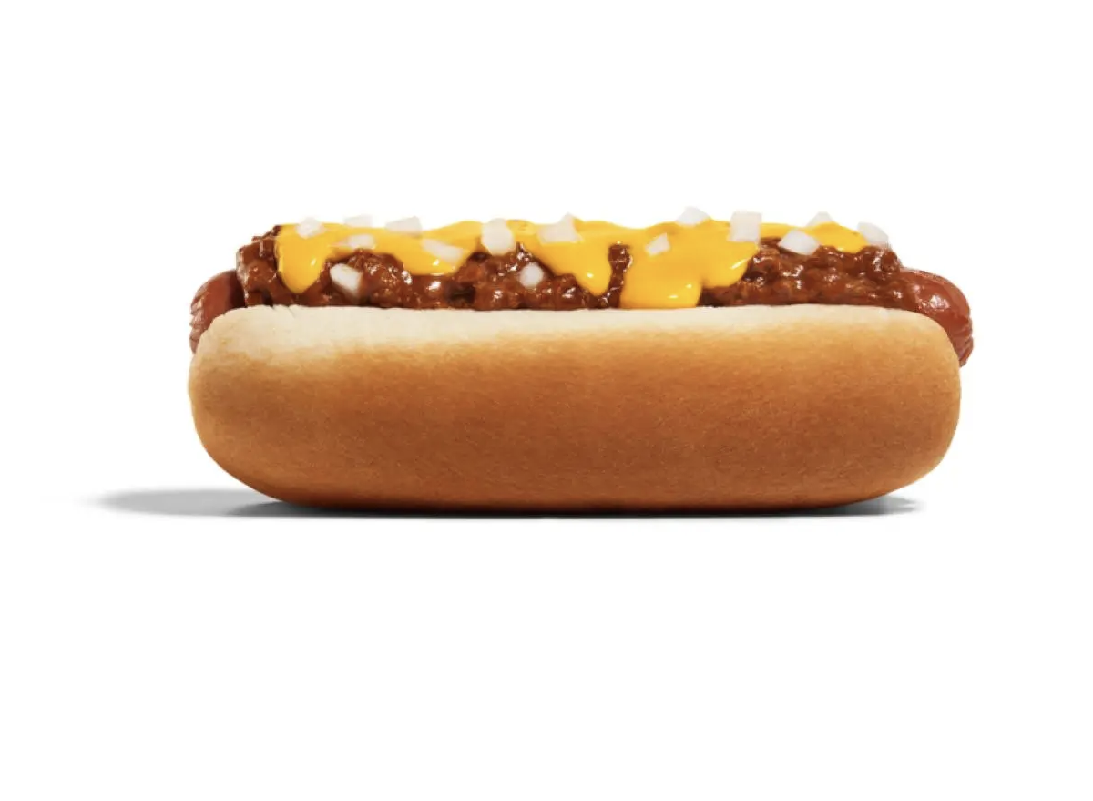 6 Restaurant Chains With the Best Hot Dogs, According to Chefs