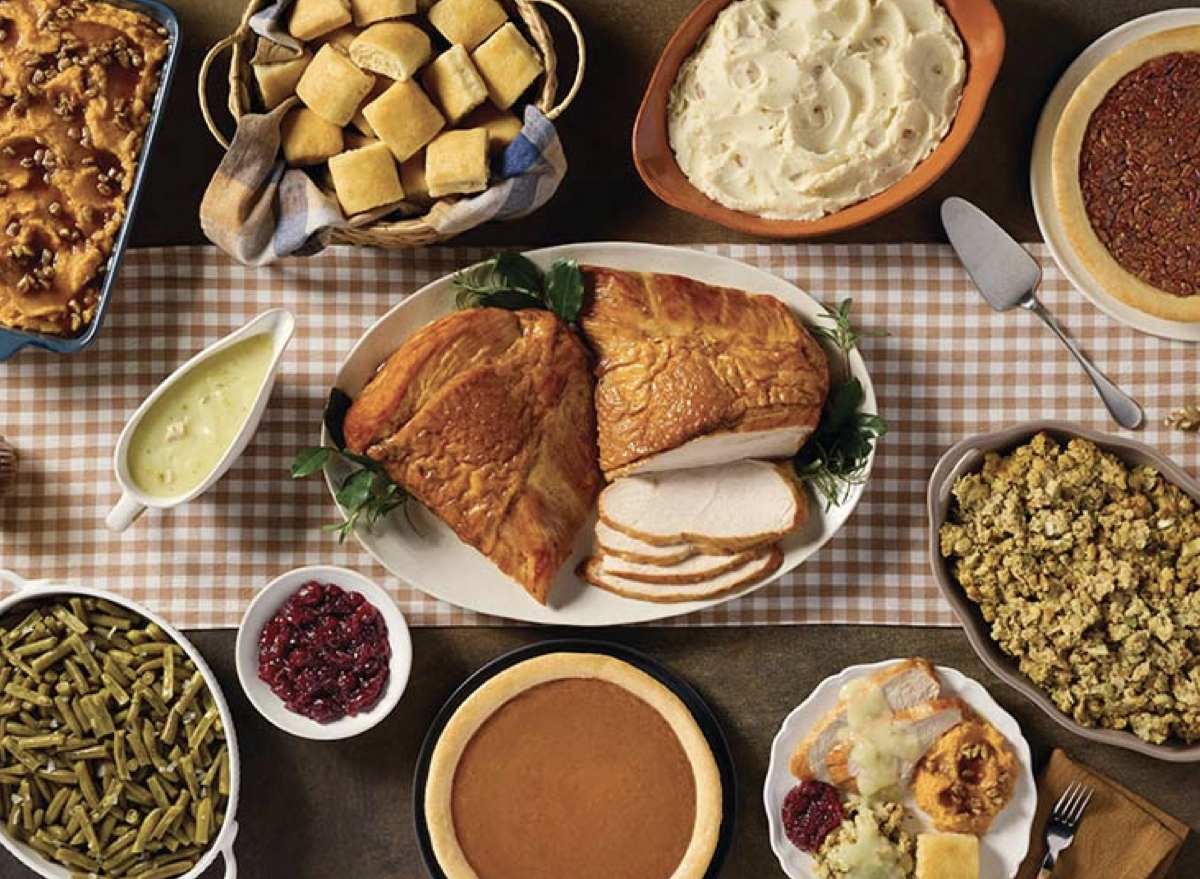 7 Restaurant Chains With the Best Thanksgiving Turkey