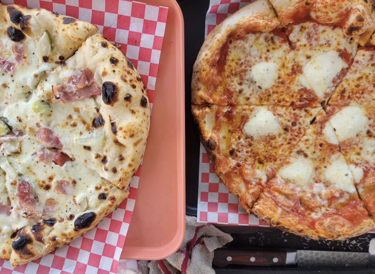 5 Once-Beloved American Pizza Chains That Flopped Miserably