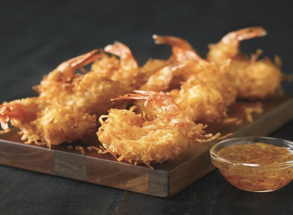 7 Restaurant Chains With the Best Coconut Shrimp
