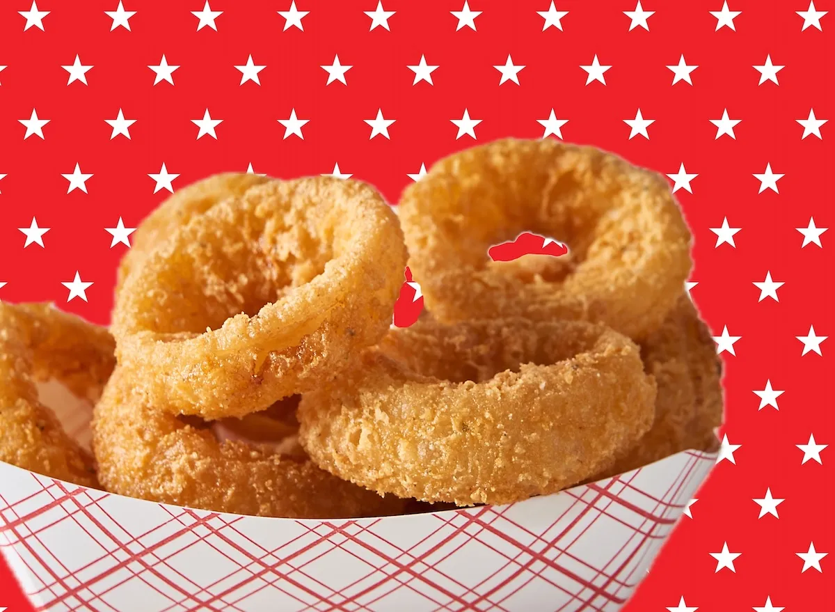 5 Restaurant Chains With the Best Onion Rings, According to Chefs