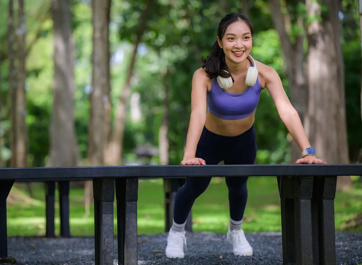 7-Minute Morning Bodyweight Workout To Build Muscle After 50
