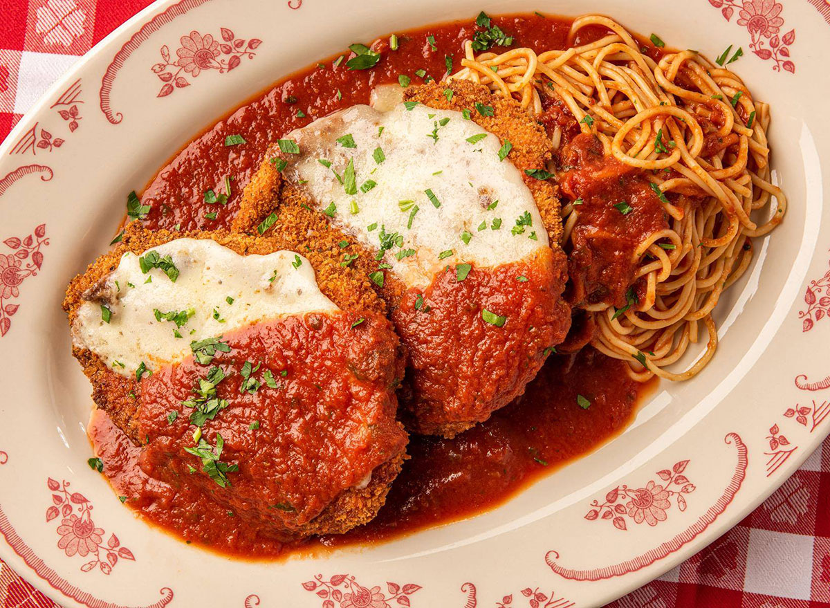5 Italian Chains With the Best Chicken Parm According to Diners