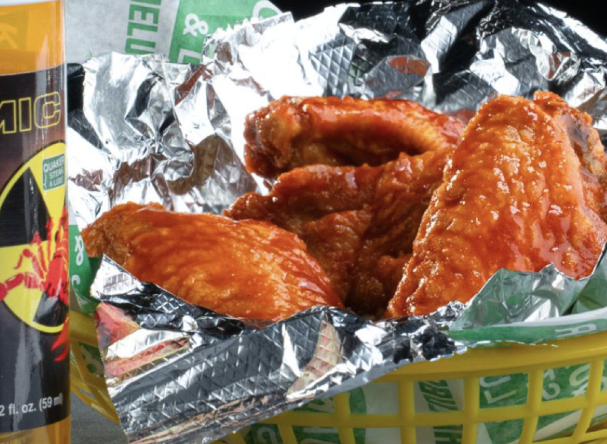 7 Chain Restaurants With the Best Wings, According to Diners