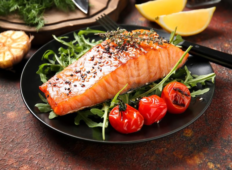 7 Chain Restaurants Known for Serving Wild-Caught Seafood