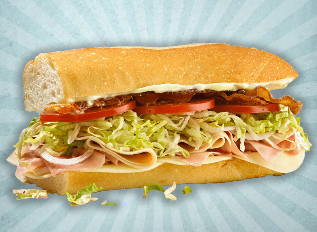 5 Chain Restaurants With the Best Club Subs, According to Diners