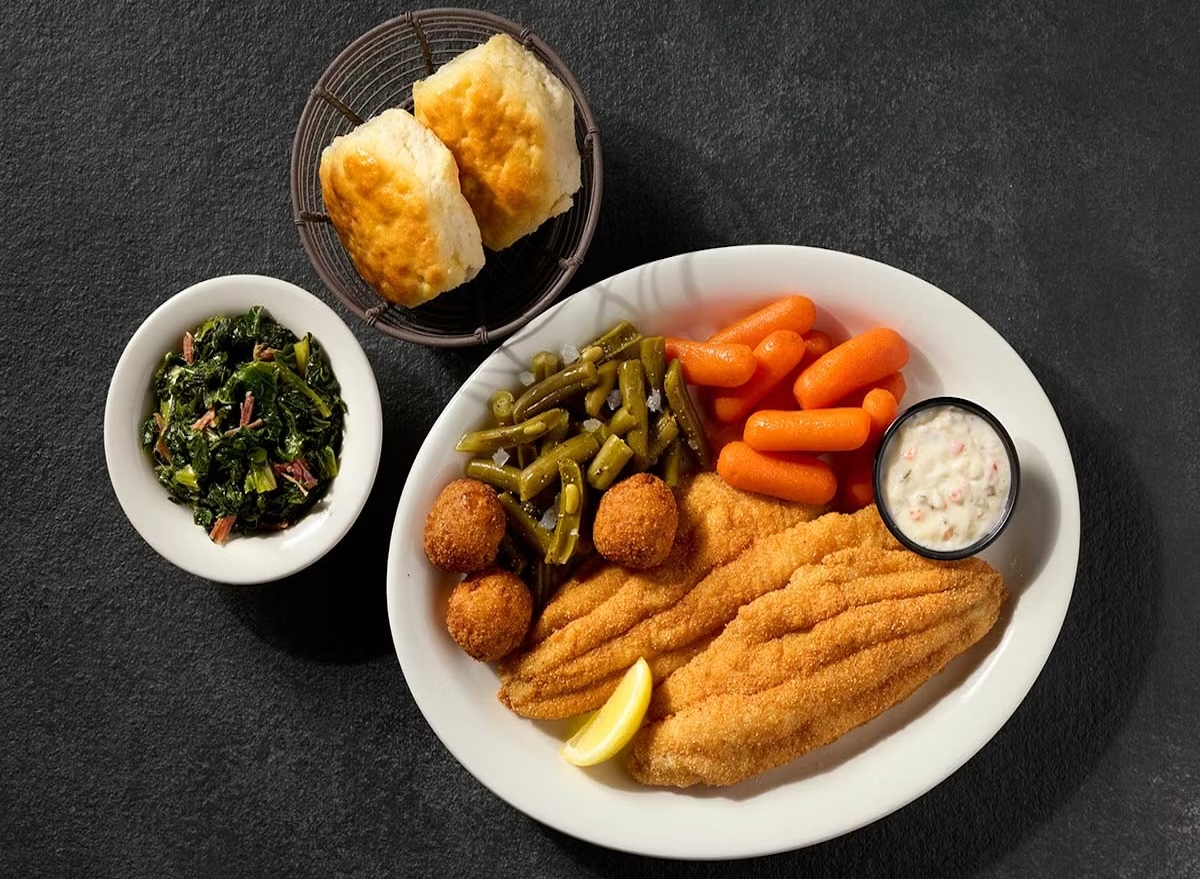 7 Best Cracker Barrel Orders, According to Chefs