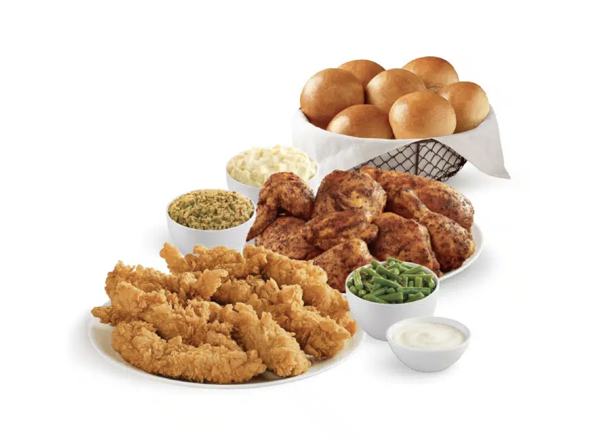 5 Best Chain Restaurants Known for Fried Chicken That Comes in Family ...