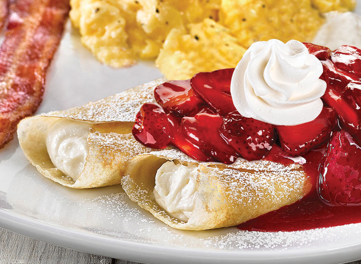 5 Chain Restaurants for the Best Breakfast Crepes, According to Chefs