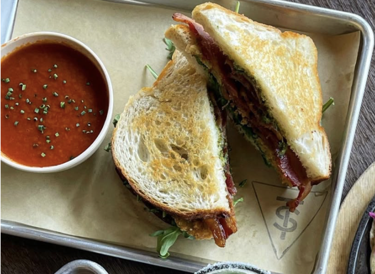 7 Chain Restaurants for the Best BLT, According to Chefs