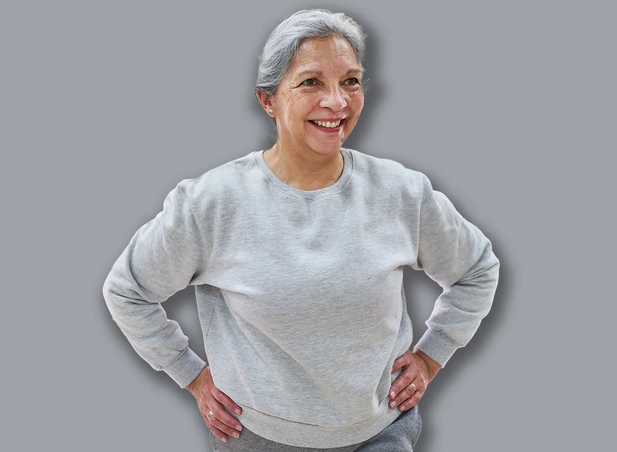 Hip Fat Exercises: 4 Morning Moves, CPT-Backed