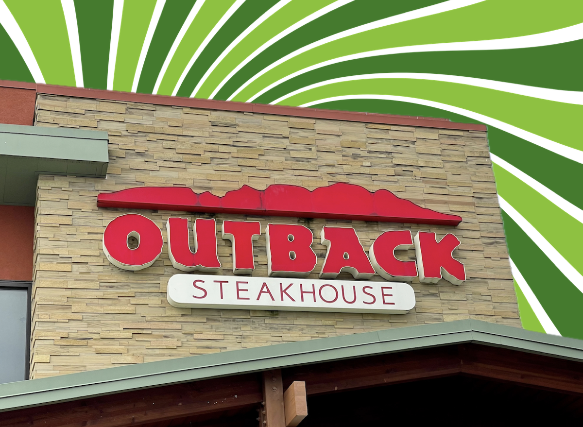 5 Outback Steakhouse Orders Customers Swear Are Better Than the Steak