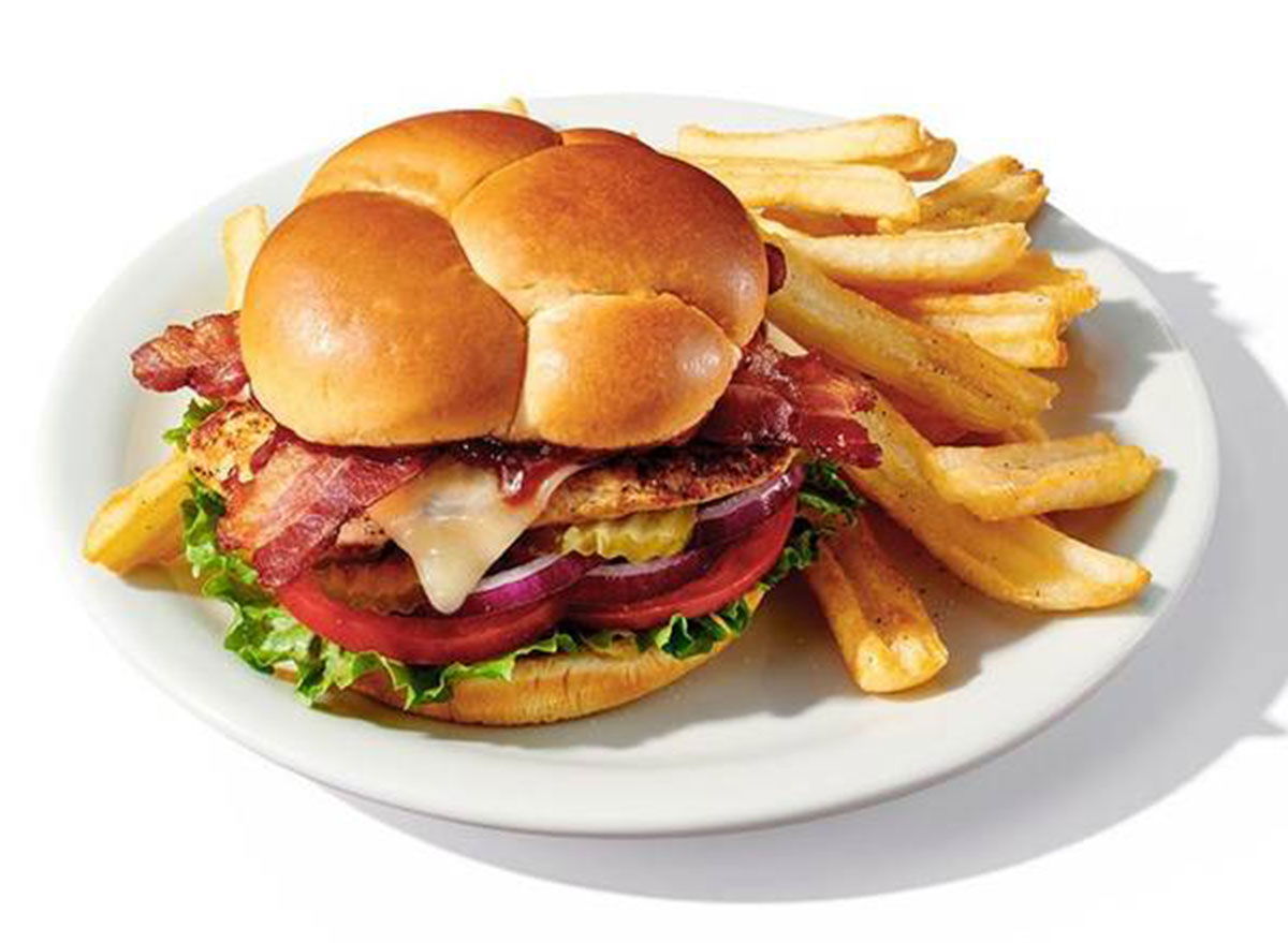 5 Restaurant Chains With the Best BBQ Chicken Sandwiches, According to ...