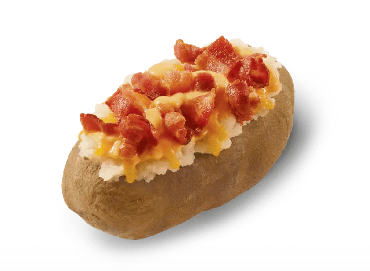 5 Chain Restaurants With the Best Loaded Baked Potatoes, According to Chefs