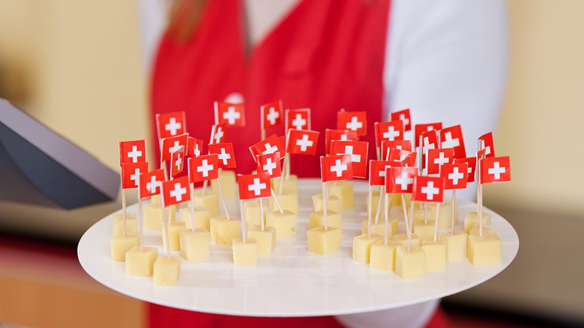 15 Healthy Cheese Snacks That Crush Cravings | Eat This Not That