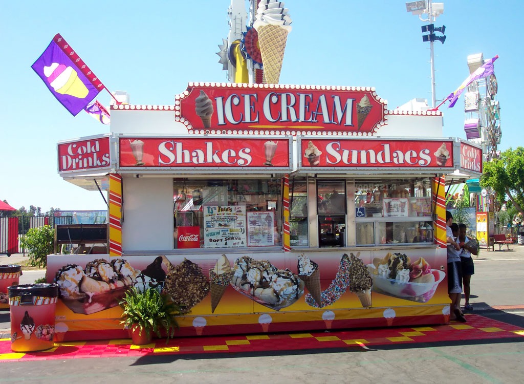 Eat This, Not That! for Theme Park Food | Eat This Not That