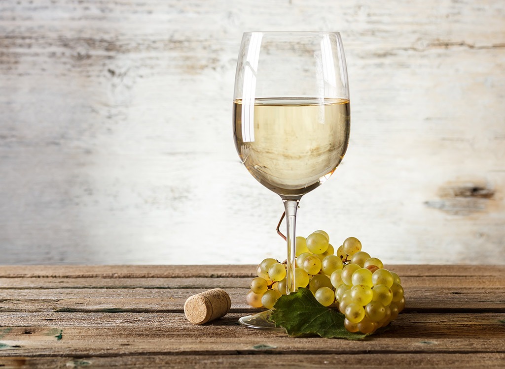 What Happens to Your Body When You Drink White Wine — Eat This Not That