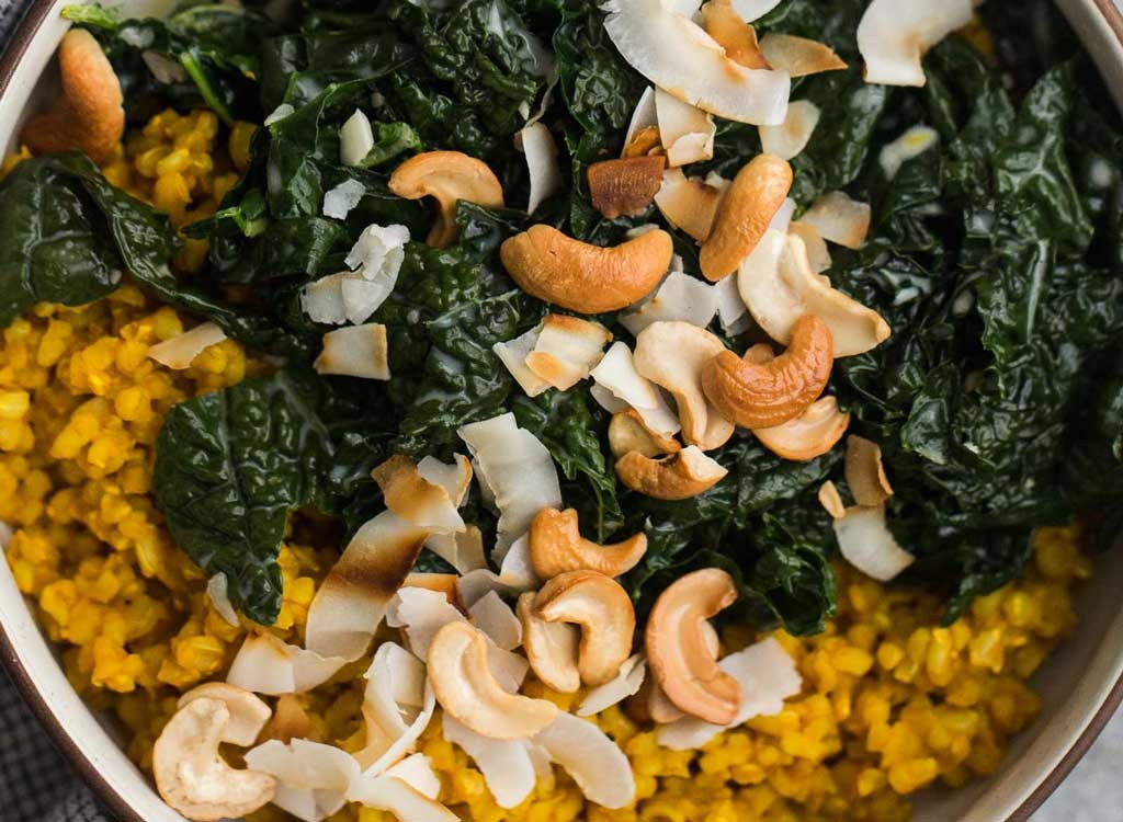 The One Turmeric Hack Everyone’s Trying Right Now — Eat This Not That