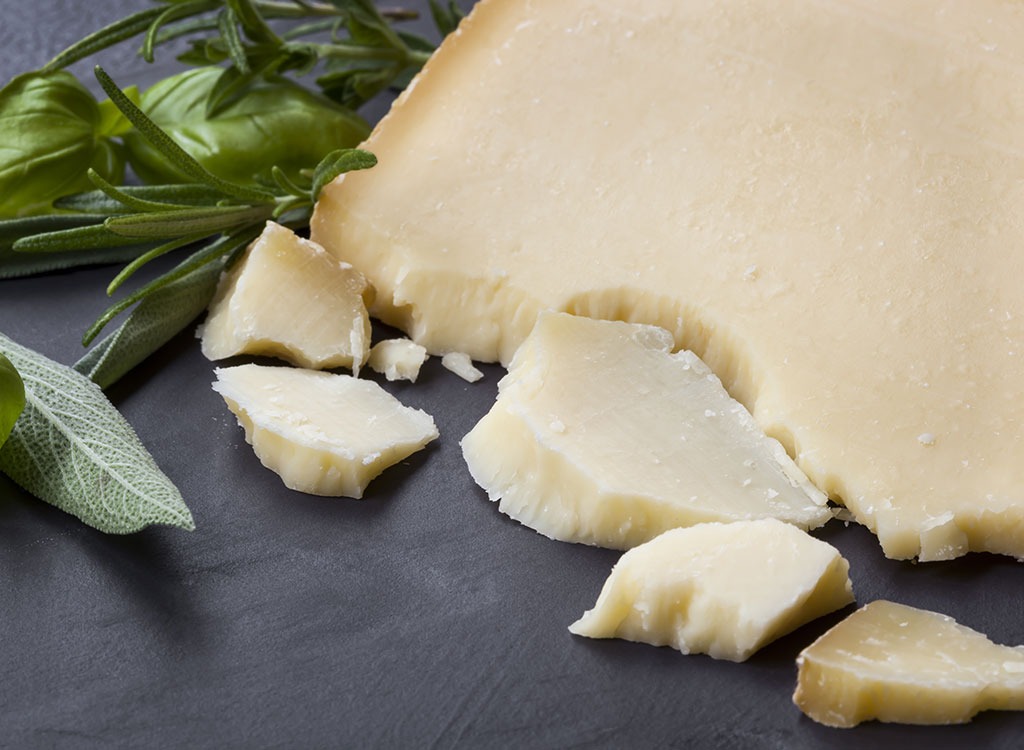 23 Best High-Protein Cheeses You Can Eat